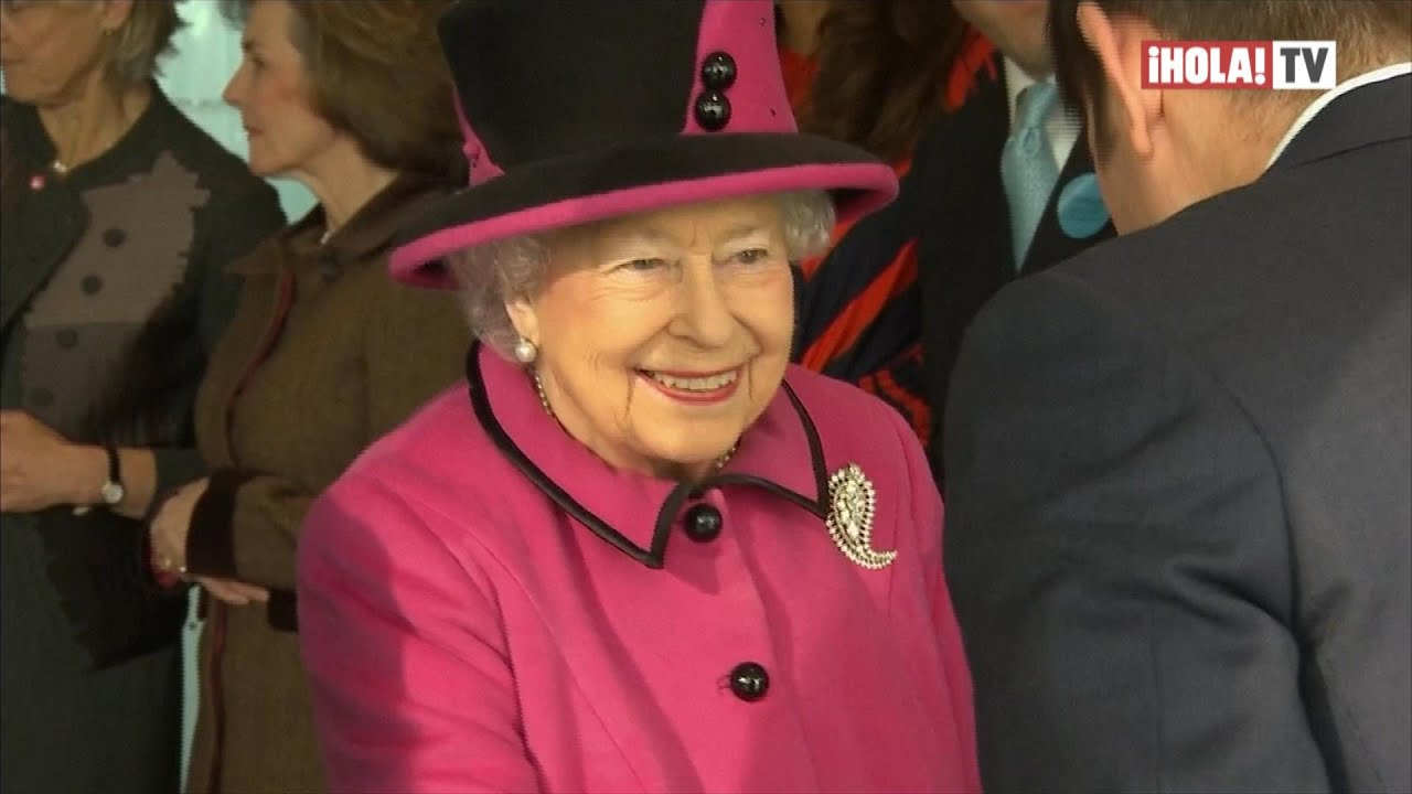 La razón por la que la reina Isabel II hizo del color, el protagonista ...