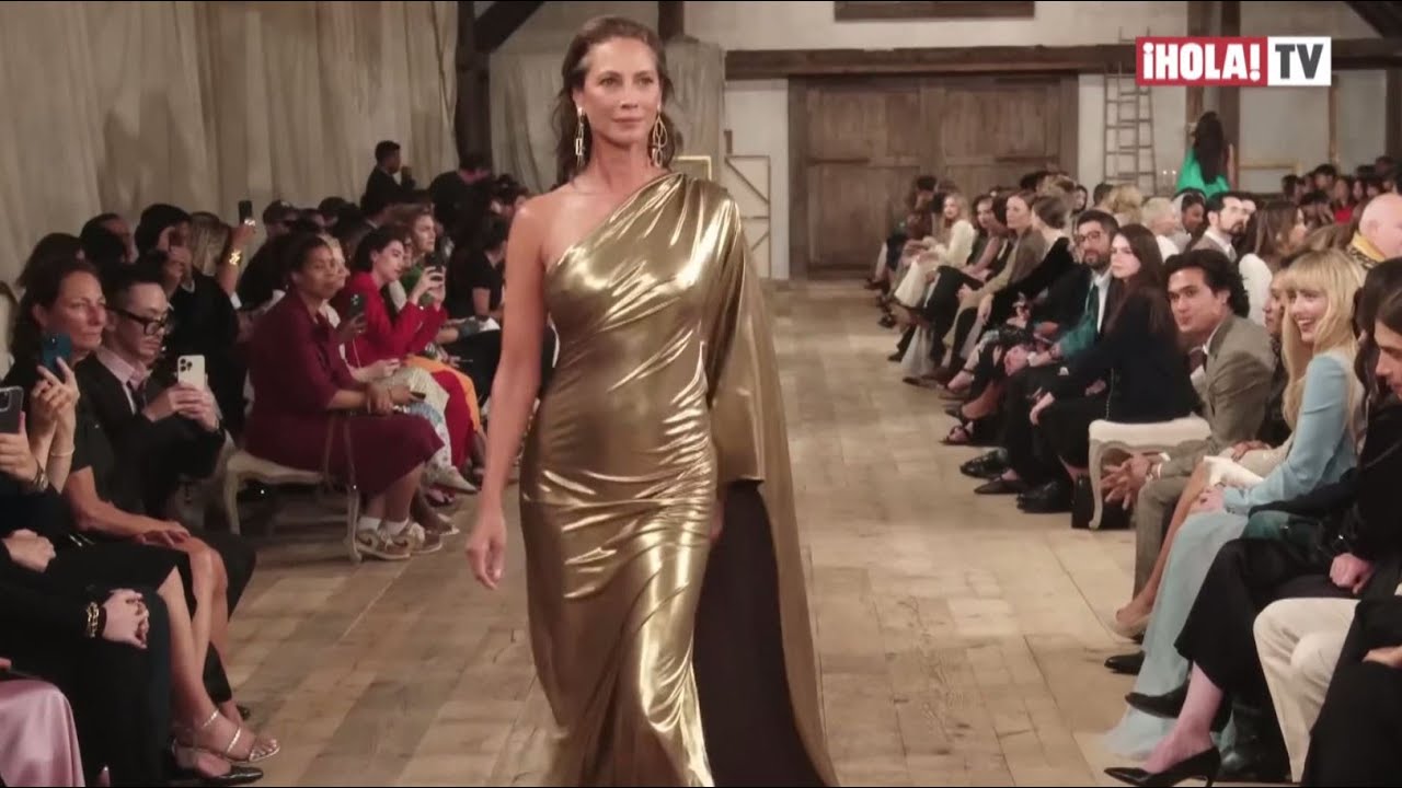 Las dos grandes modelos que se unieron al desfile de Ralph Lauren en ...